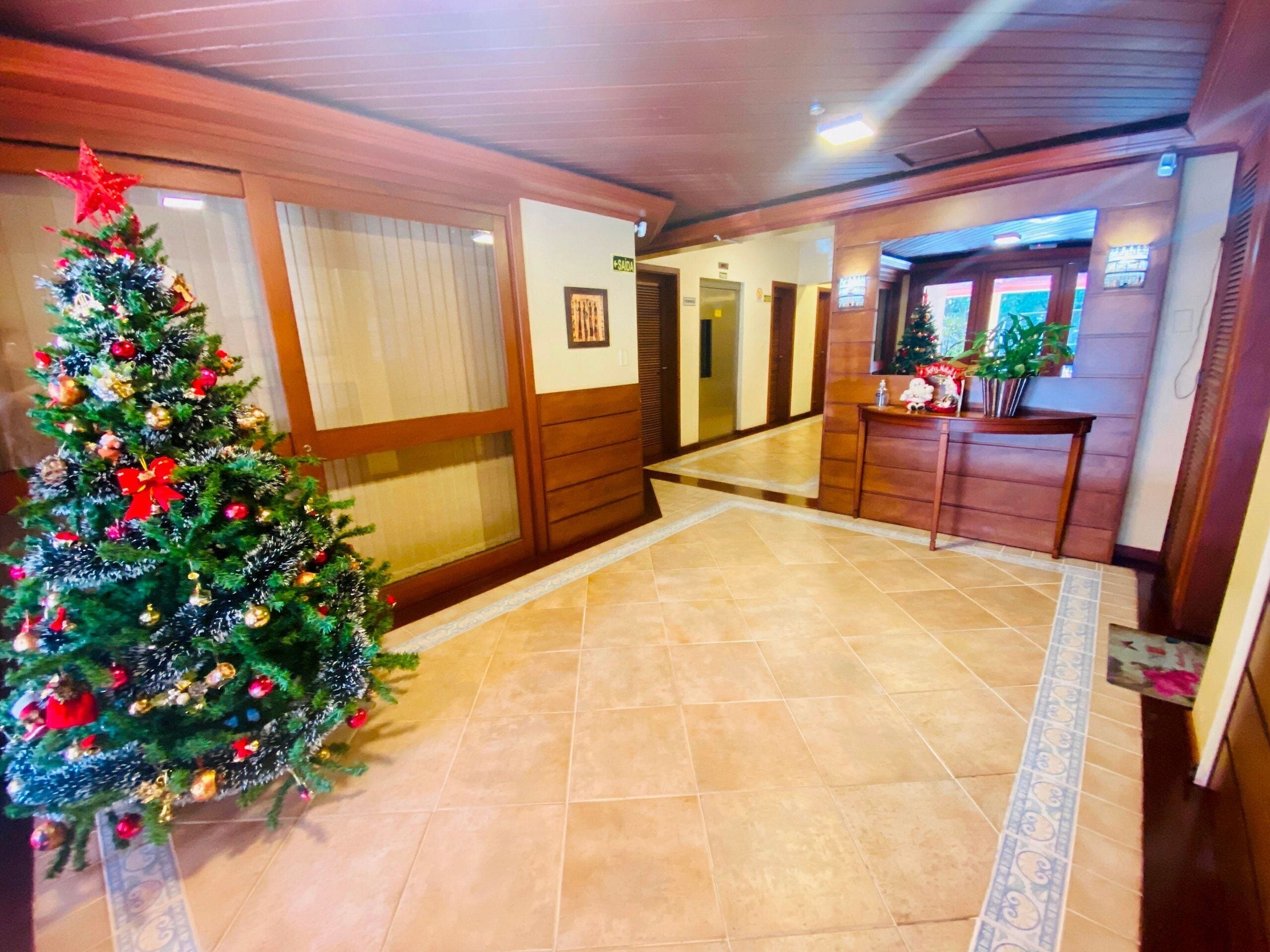 Apartamento Básico | Lobby