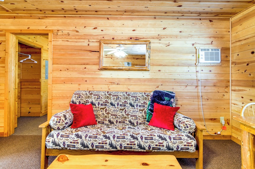 Boat + Fish On Mille Lacs Lake: Walleye Cabin - Mille Lacs County