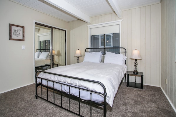 Cabana de Madeira Básica | 2 quartos, Wi-fi grátis