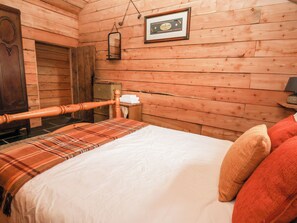 3 quartos, com decoração personalizada, com mobília individualizada