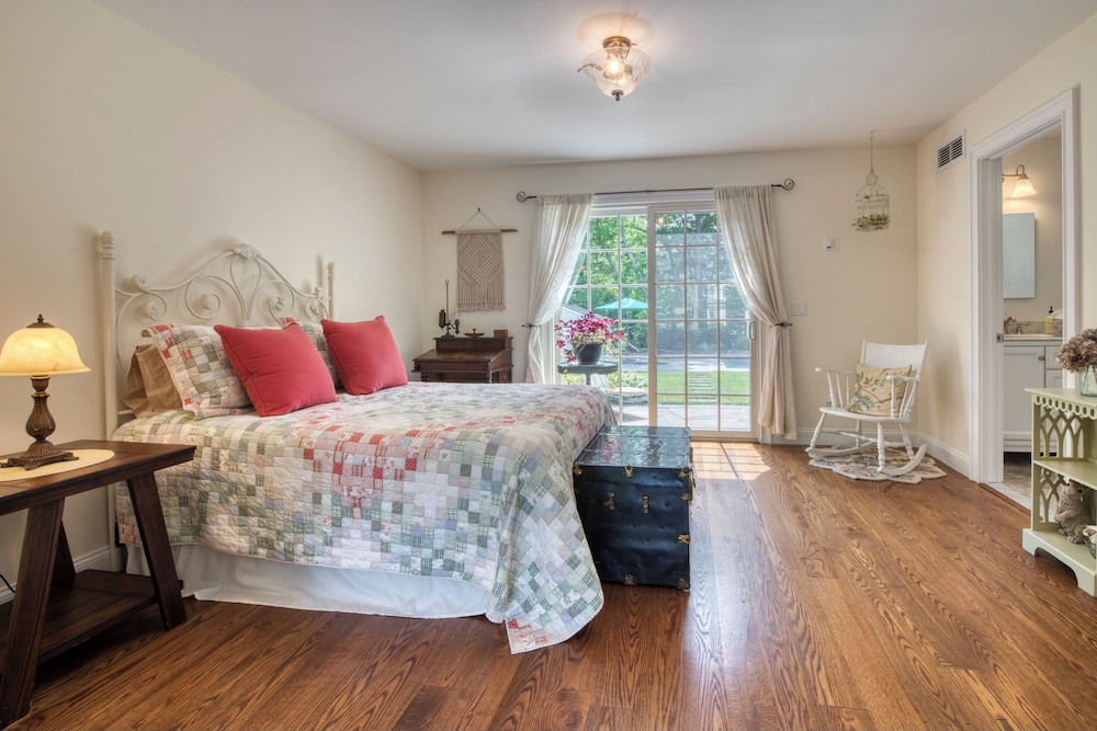 Charming Springs Getaway - Springs | Vrbo