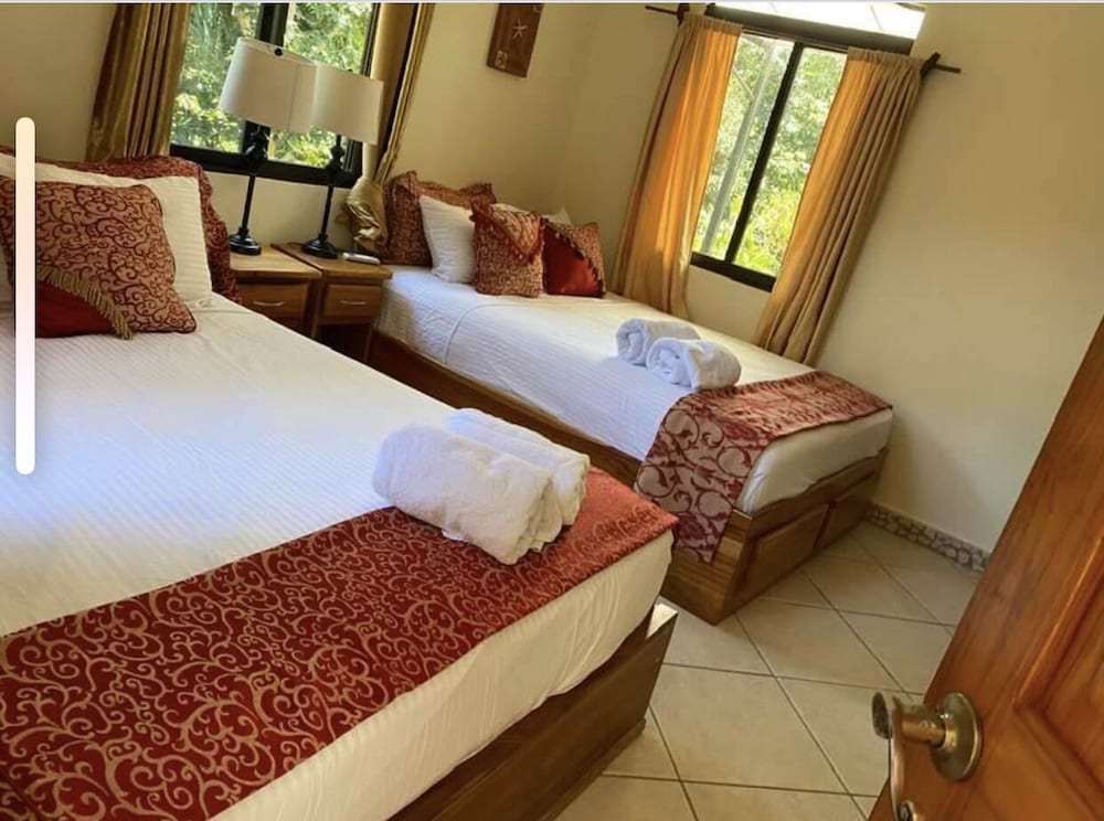 Enchanted Monkey Apartment - Manuel Antonio | Vrbo
