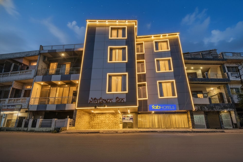 Fabhotel Meridian Inn - Chandigarh
