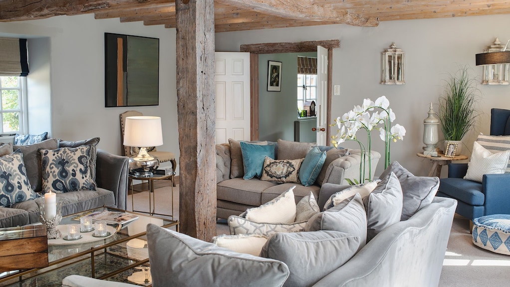 Beecham Farmhouse - Sleeps 12 Guests In 6 Bedrooms - Warwickshire