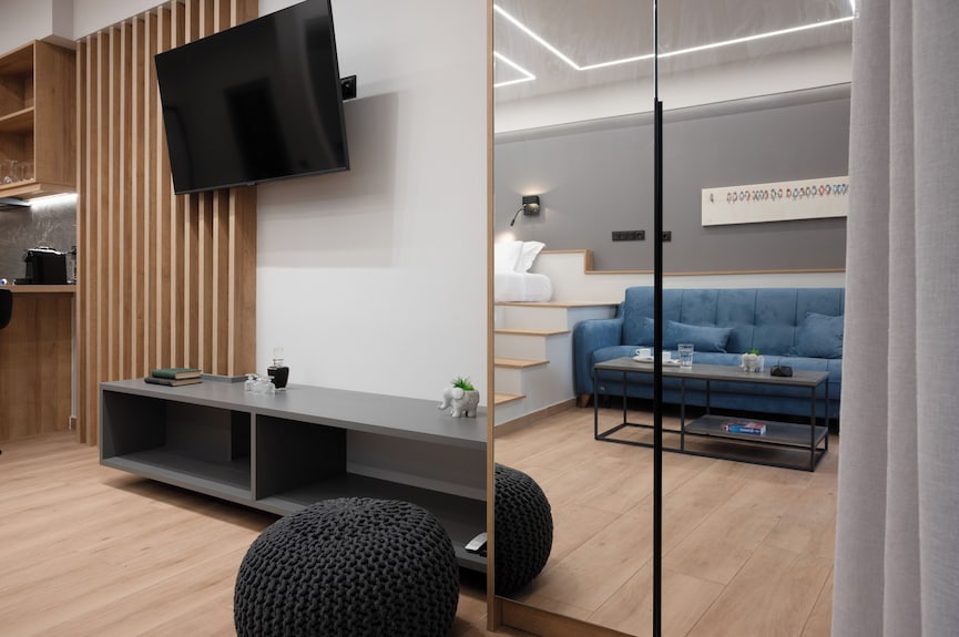 Apt In Monastiraki With Hot-tub, Dream In Athens - Athen