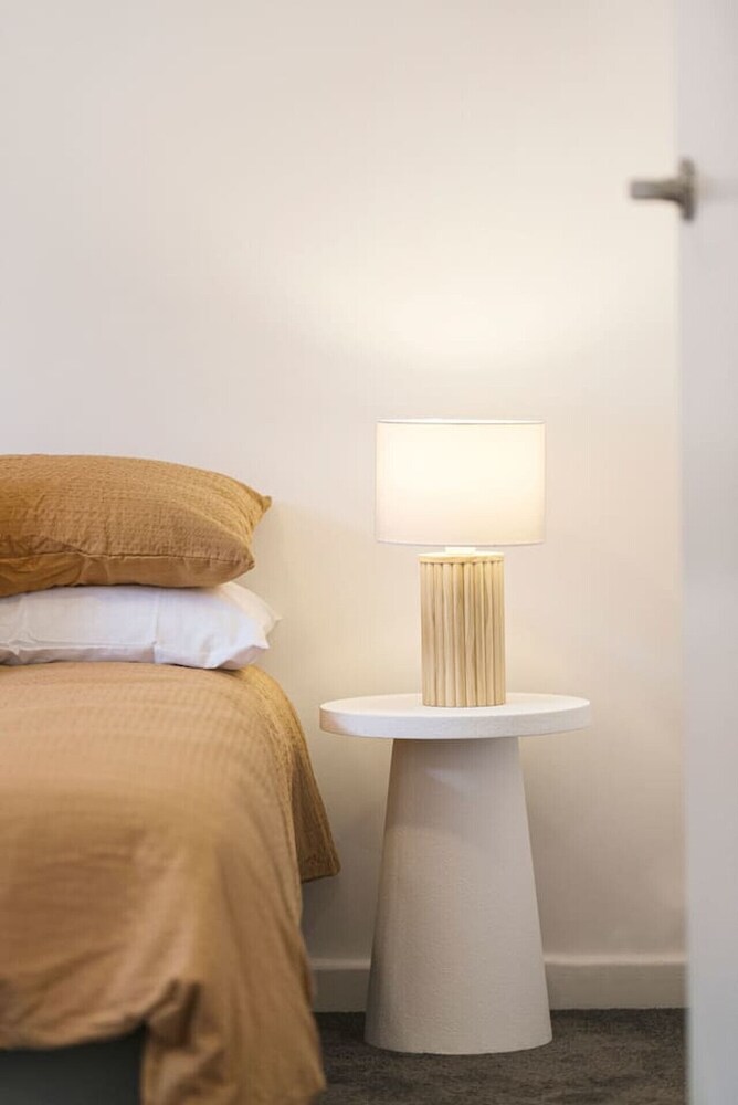 Prime Location 2 Bed Renovated In Royston Park - Walkerville