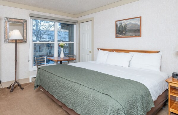 Mountainside Inn 417 1 Bedroom Hotel Room By Alpine Lodging Telluride - Silverton, CO