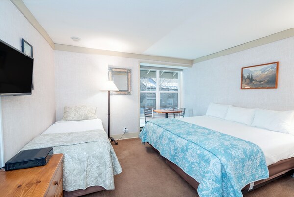 Mountainside Inn 114 1 Bedroom Hotel Room By Alpine Lodging Telluride - Mountain Village, CO