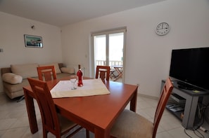 Apartamento, para fumantes | 1 quarto