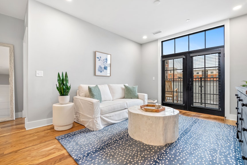 Exclusive Apartment Over Target - Downtown Auburn Unit 207 - The Preserve, Auburn