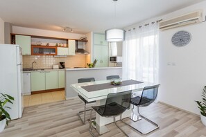 Apartamento, fumadores | 3 quartos 
