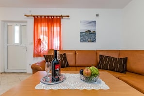 Casa, fumadores | 5 quartos 