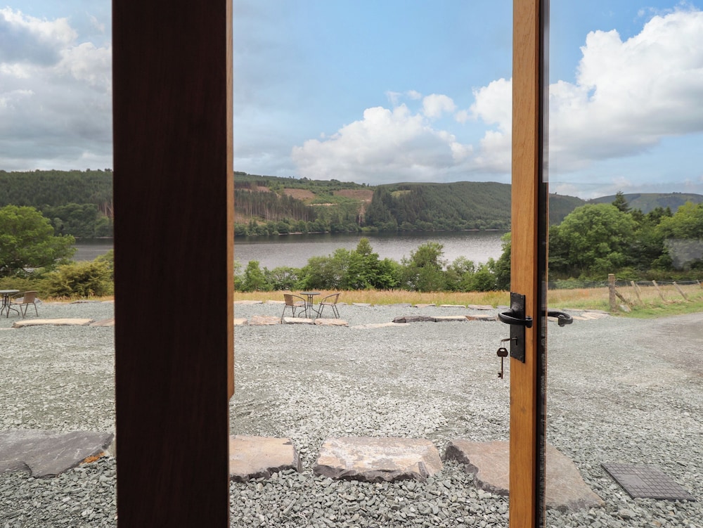 Old Cart House - Lake Vyrnwy