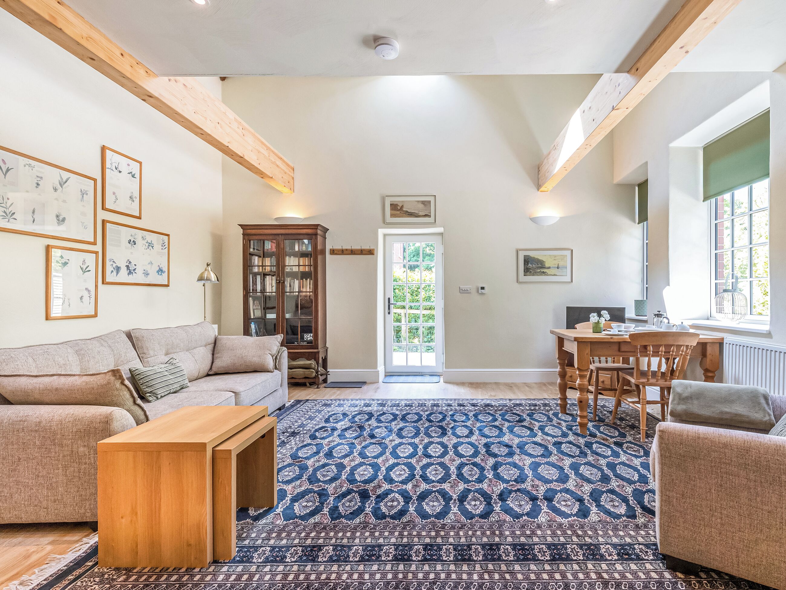 1 Bedroom Accommodation In Dursley - Cotswolds