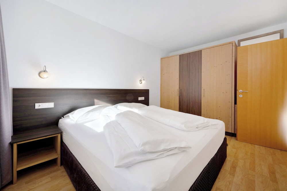 Ferienwohnung "Antersi Luis" Mit Bergblick, Privatem Garten & Wlan - Saint Vigil