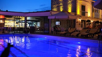 Piscina exterior