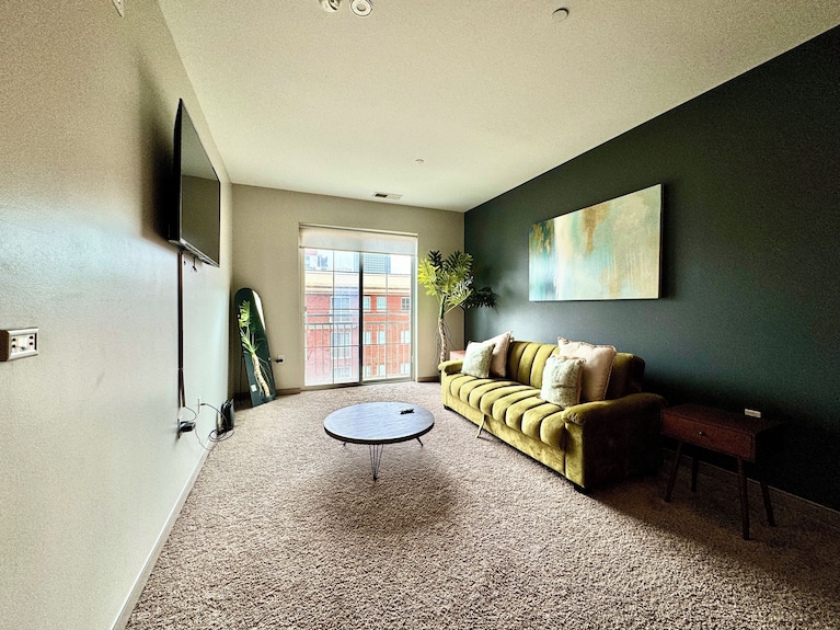 Quiet King Size With City Views - 오하이오