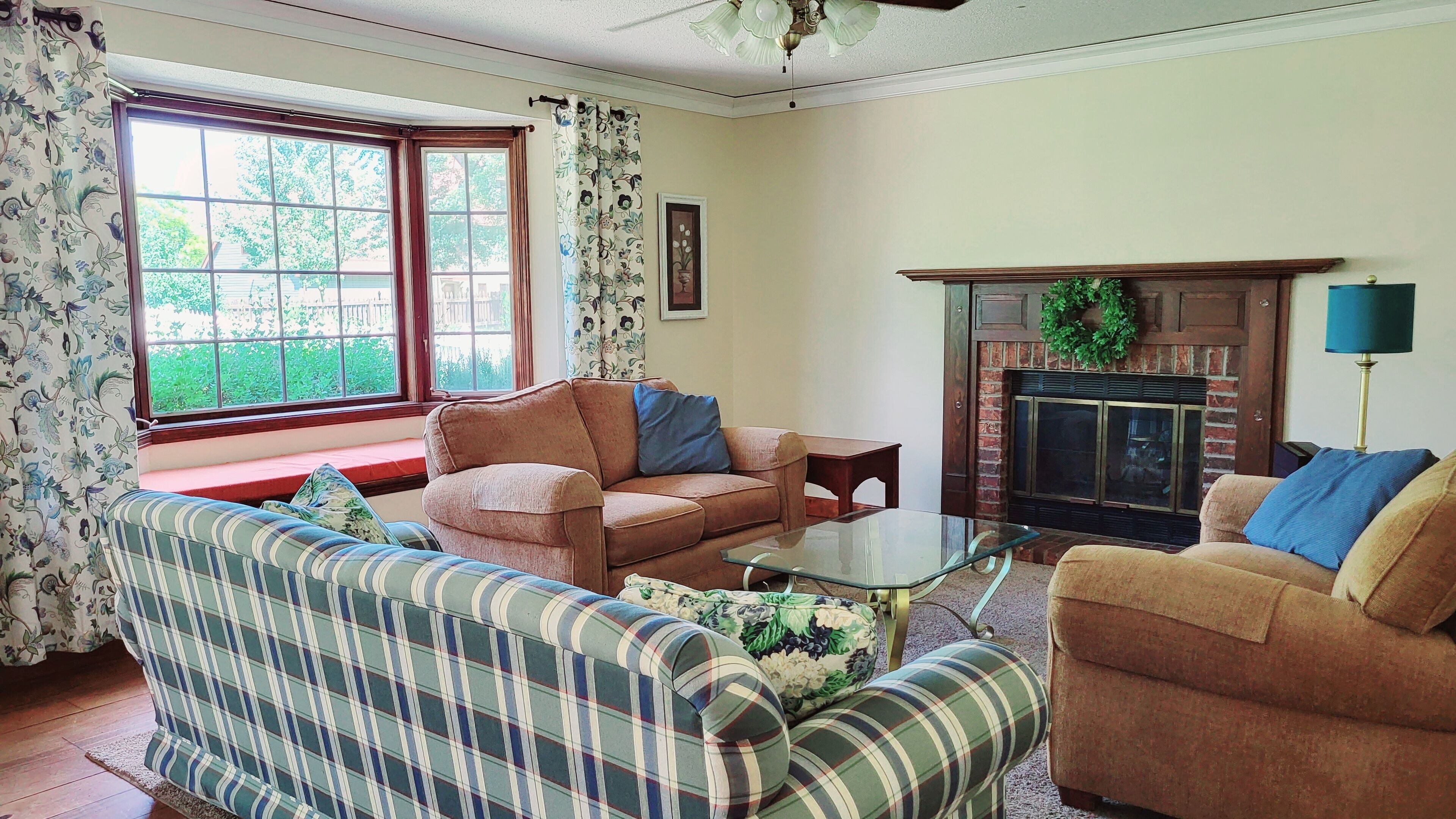 Entire 5 Bedroom Home In Golf Community - 12 Beds - Ask About Discount - Fort Wayne, IN
