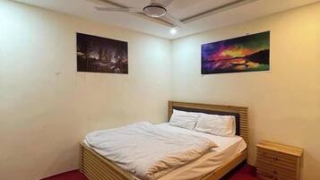 Quarto Duplo Deluxe | Ferro/tábua de engomar, Wi-fi grátis