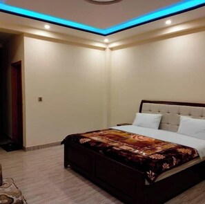 Quarto casal luxo | Wi-Fi de cortesia