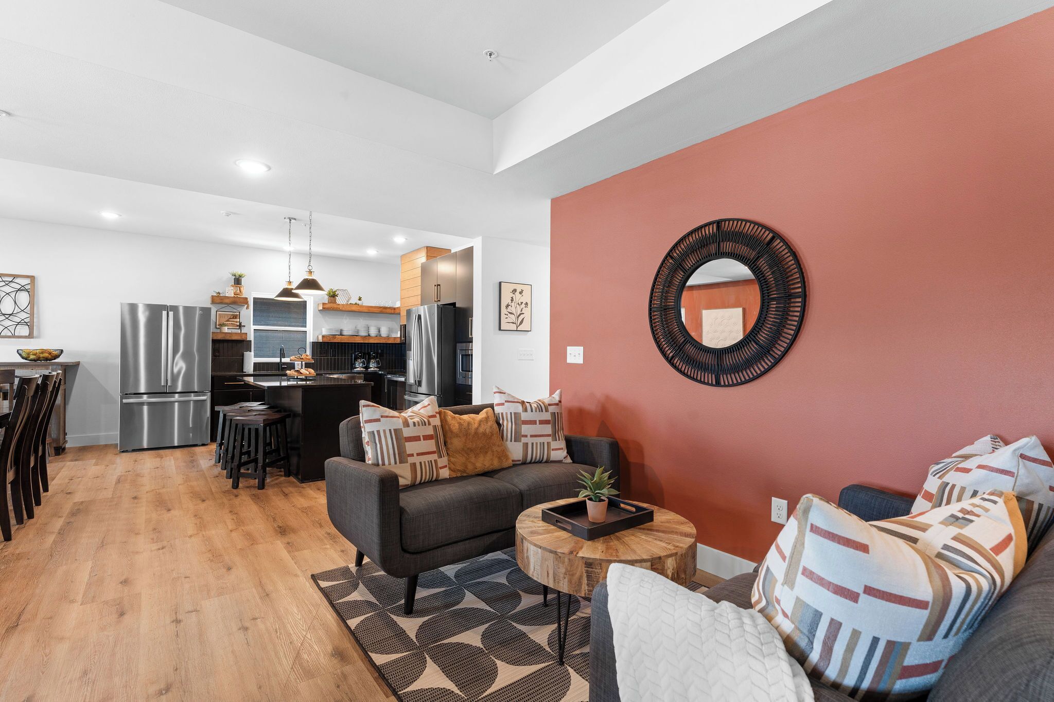 8bd Lakeview Lodge | Pool & Game Room - Rockaway Beach, MO