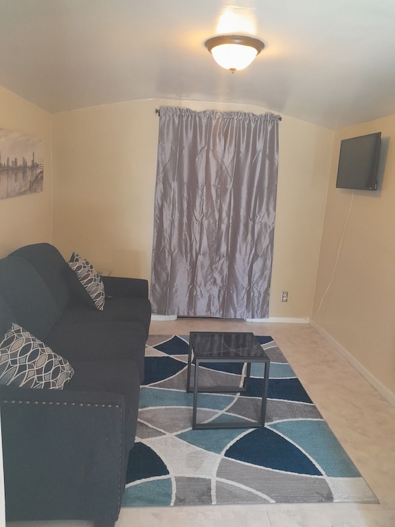 Cozy Little House In Johnson City - Kirkwood, NY