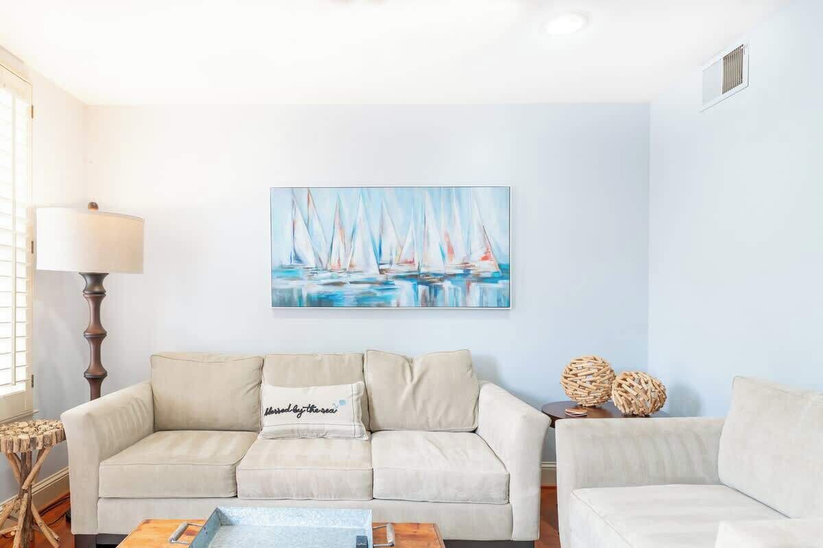 Charming Charles -Walkable Downtown Annapolis Home - Sandy Point