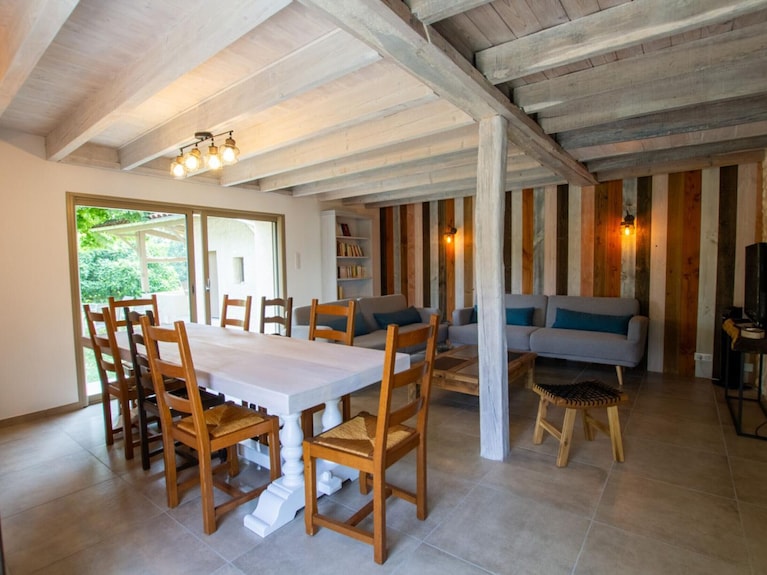 Spacious House With Pool And Private Pond, Near Brantôme - Dordogne