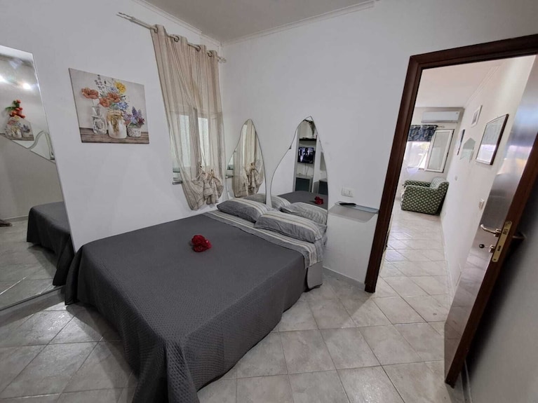 Apartment With Garden - Civitavecchia