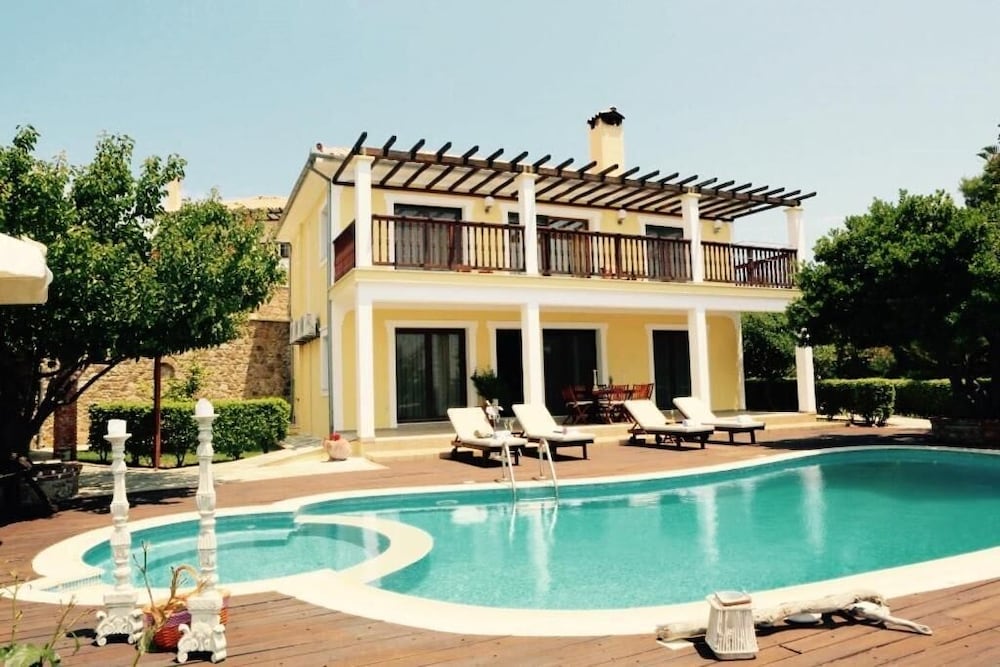 Luxury Villa Jasmine W Private Pool - Skiathos