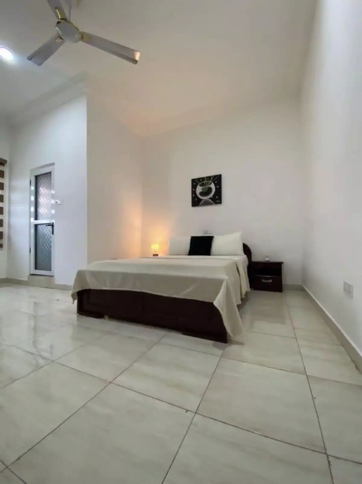 Modern 2bedroom,king Bed, Free Wifi & Electricity - Accra