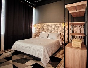 Quarto casal | Banheiro | Produtos de toalete grátis 