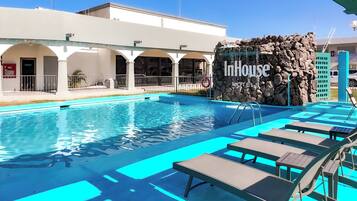 Piscina exterior