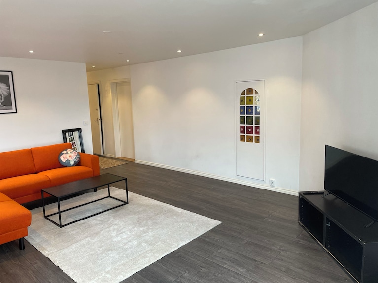 Moss City Hotel - Moss