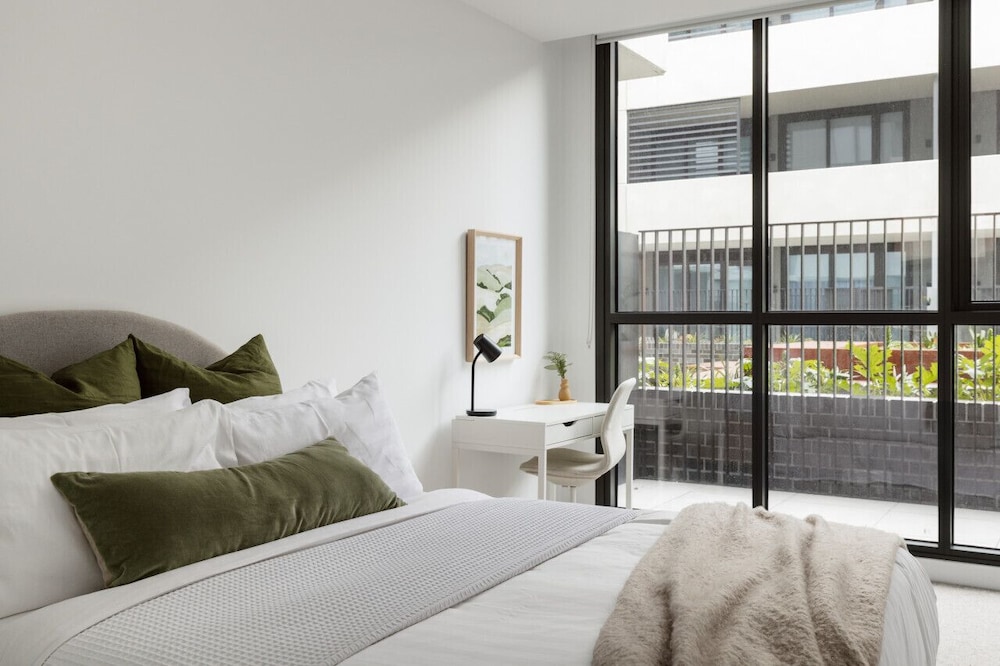 Urban Clayton South Apartment - Dandenong