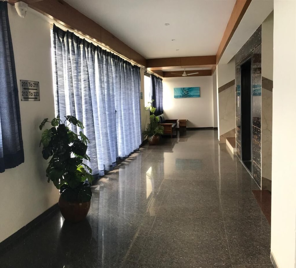 Hotel Grand Unity - Ahmedabad