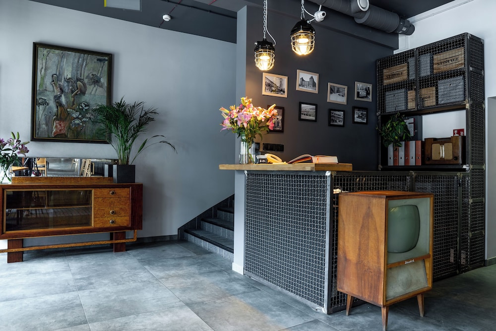 Hotel Mokotów - Varsovia