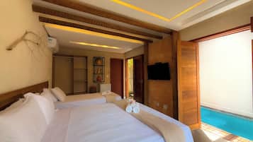 Quarto Premium, piscina privativa, vista para a piscina | Com decoração personalizada, com mobília individualizada, Wi-fi grátis