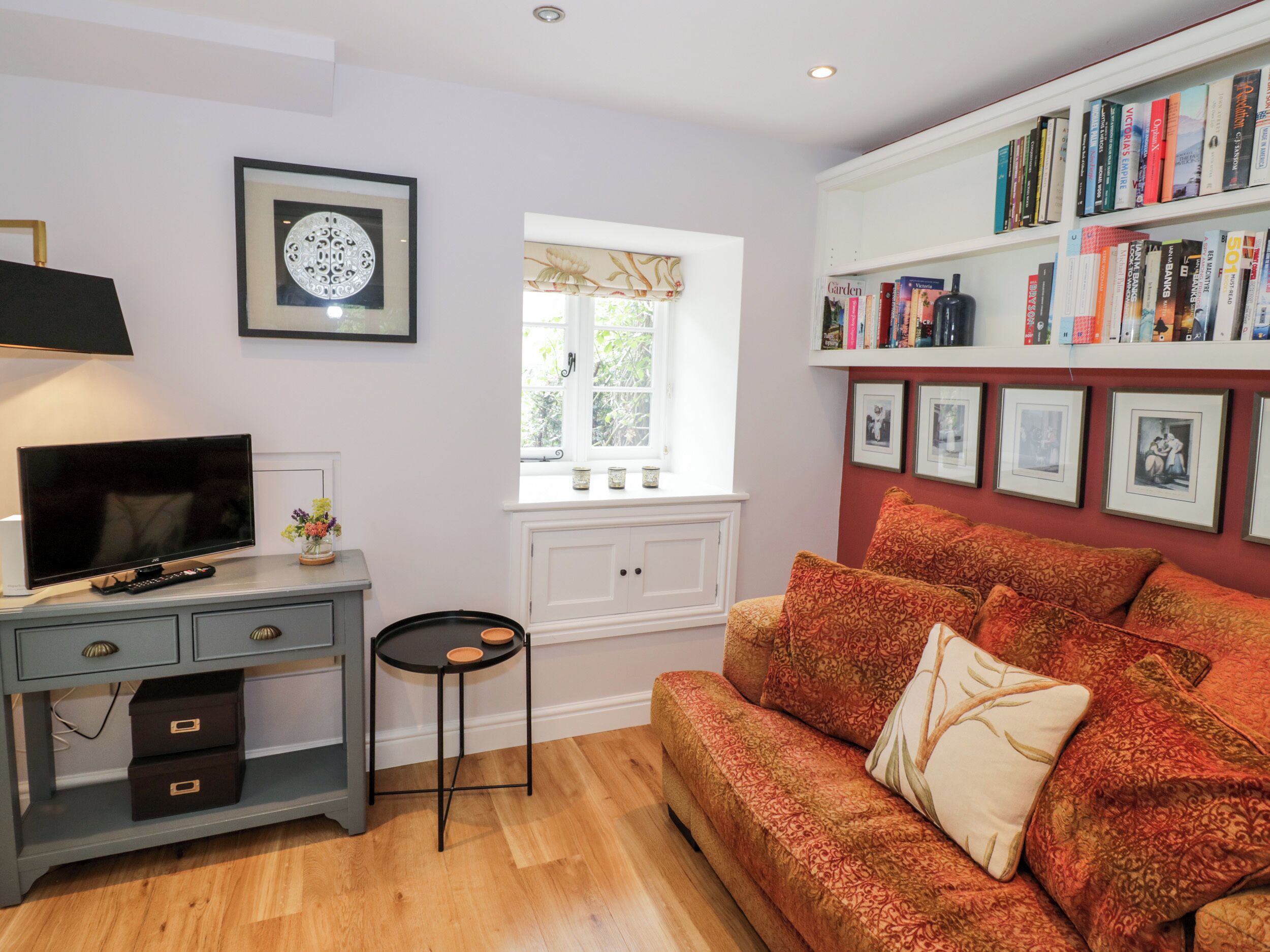 The Grain Store, Romantic, Character Holiday Cottage In Witney - Witney