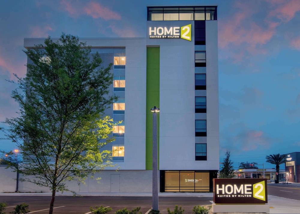 Home2 Suites By Hilton Jacksonville Downtown - Jacksonville, FL