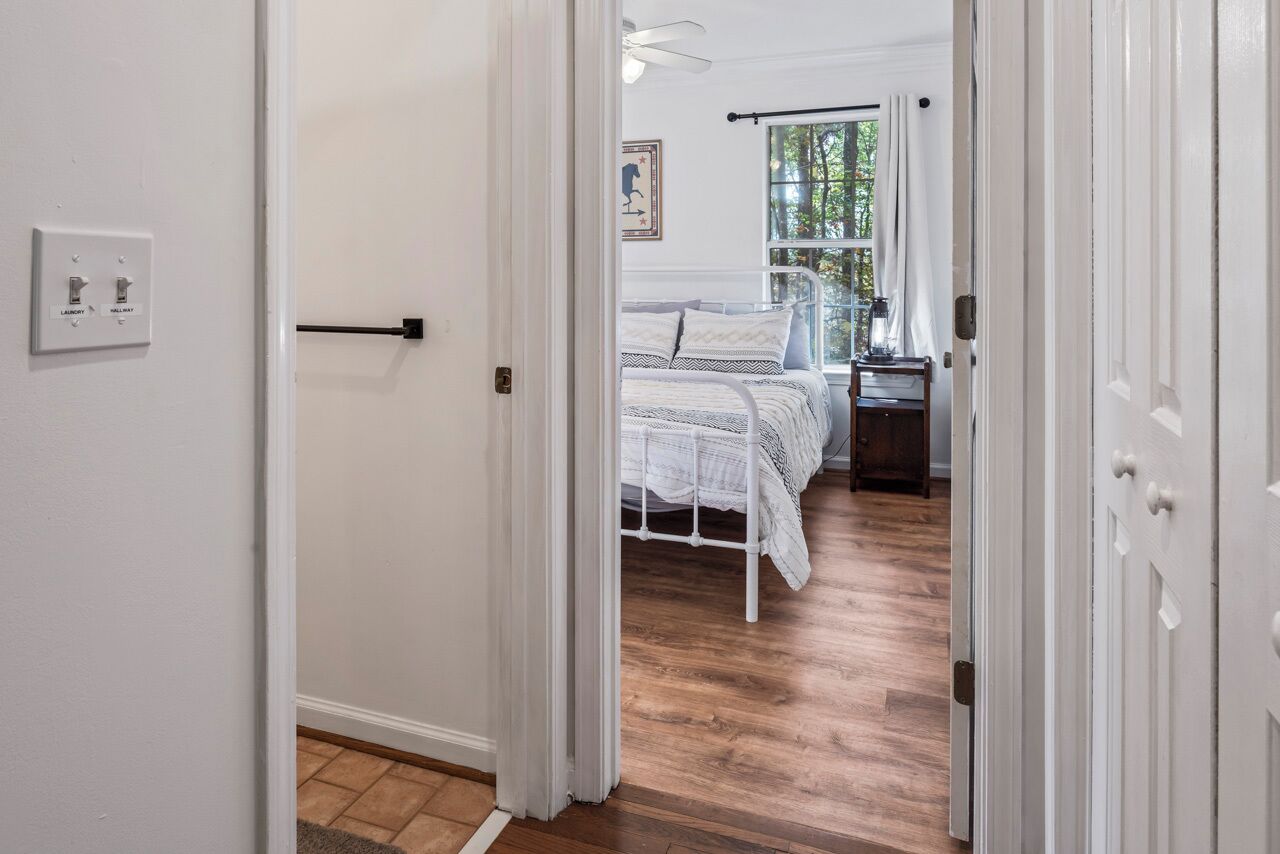 Gold Dust Getaway - Near Downtown/hot Tub/fire-pit/dog-friendly - Dahlonega, GA