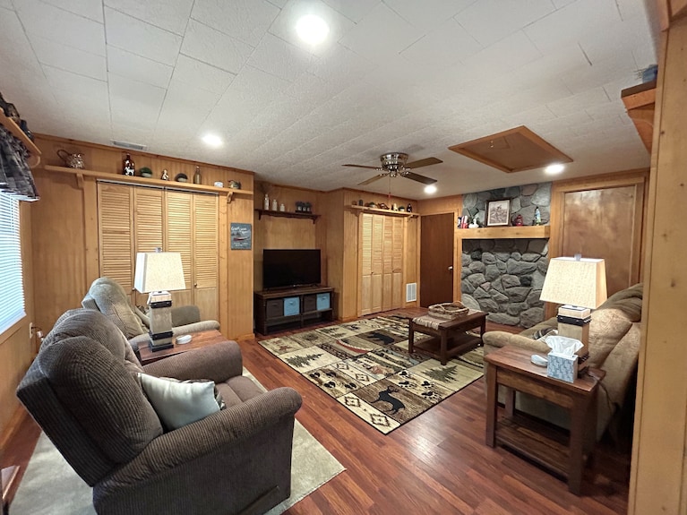 Lakefront Cabin On The Trails In St.ignace (Chain Lake Hideaway) - Mackinac Island, MI