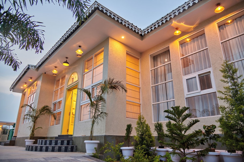 Free Birds Bungalow - Jaipur