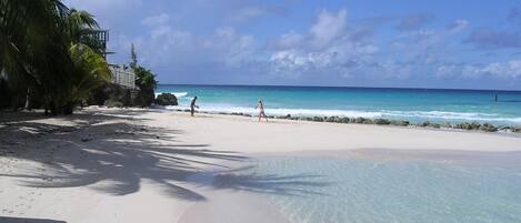 Apartamento, 3 quartos | Praia