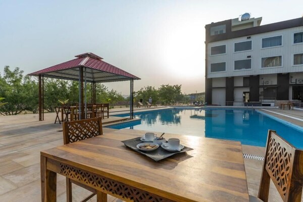 Bamboo Saa Mulberry Resort Pushkar - Pushkar