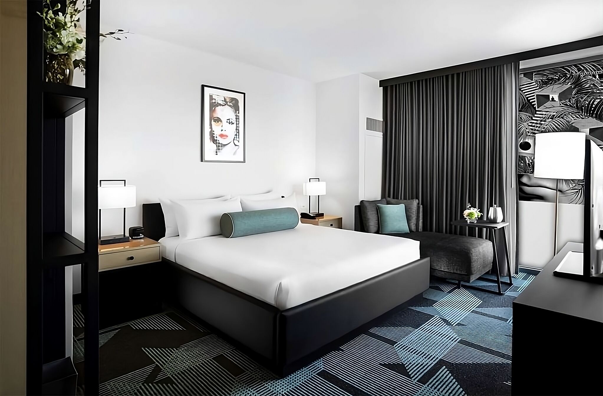 An Undeniable Jewel In Sin City! Three Relaxing Units Close To Las Vegas Strip! - Las Vegas, NV