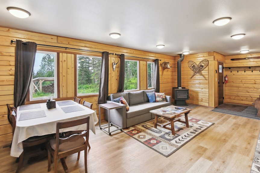 Welcoming Wasilla Cabin W/ Patio! - Alaska