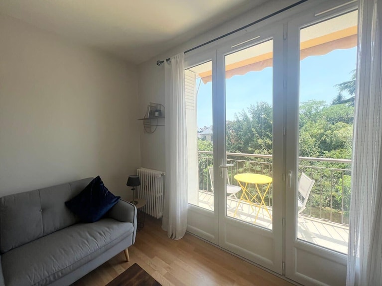 Le Soleil Levant - Beau T3 Moderne Et Lumineux - ibis budget Gare de Poitiers