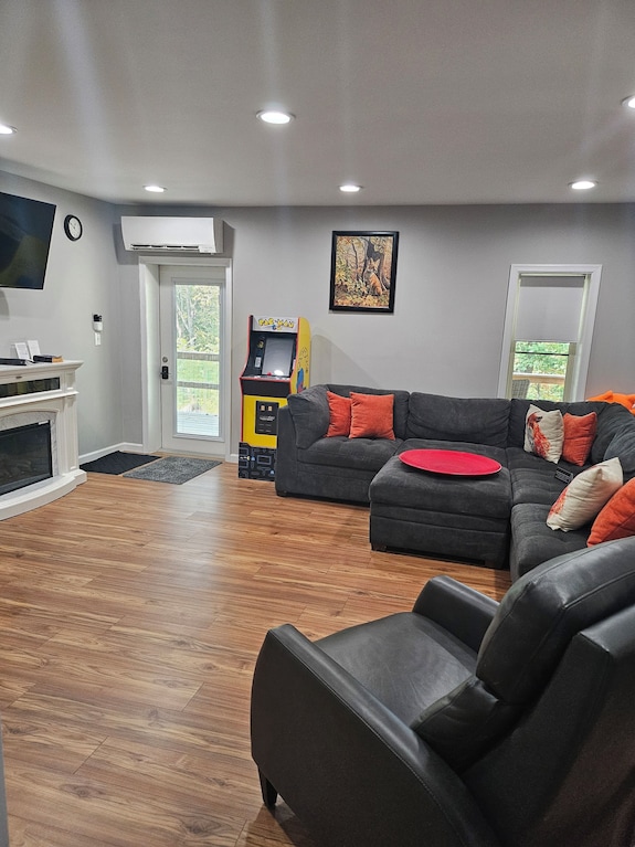 The Fox Den, 2 Bdrm, Walk To Purple Fiddle, Near Canaan, Davis, Blackwater Falls - Blackwater Falls State Park, Davis