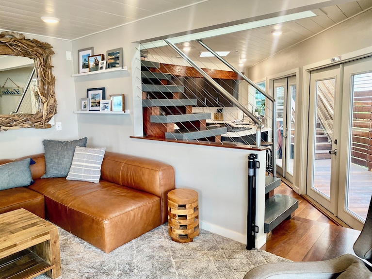 Lake Stevens Lake Front Retreat- Family Friendly - Marysville, WA